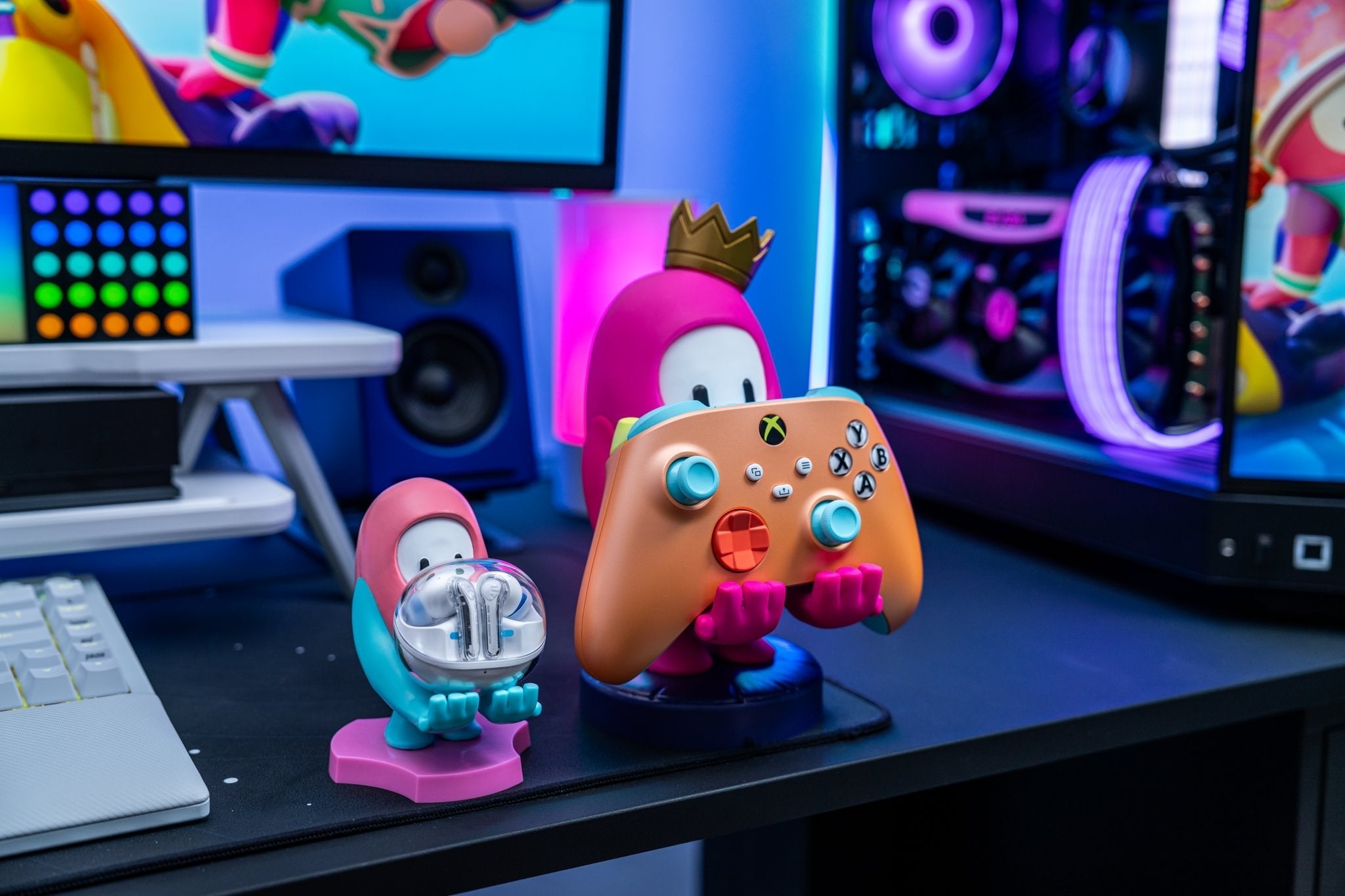 Astro Bot Phone & Tech Holder by EXG Pro | Gaming Accessory